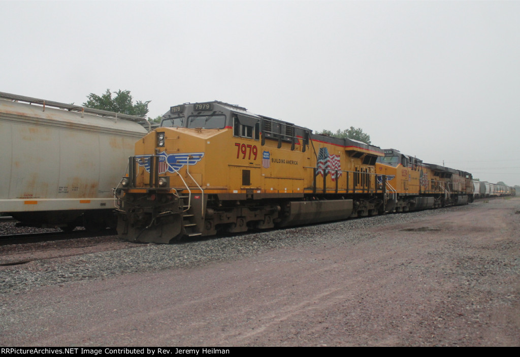 UP 7335 & others (2)